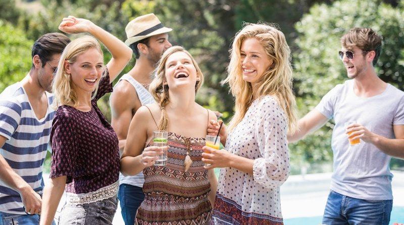 Summer Pool Party Style Guide