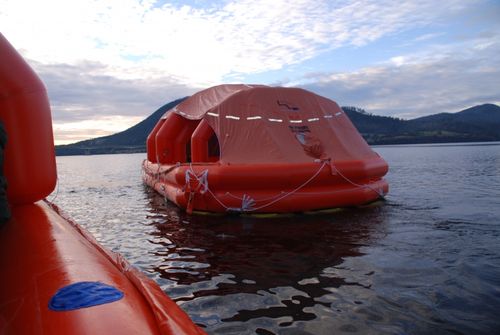Mobile Ship Chandlery Life Raft Services
