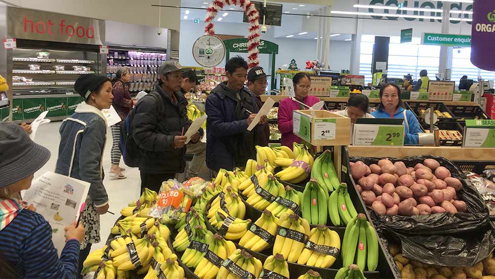 Learn English for shopping in our ESOL Literacy class