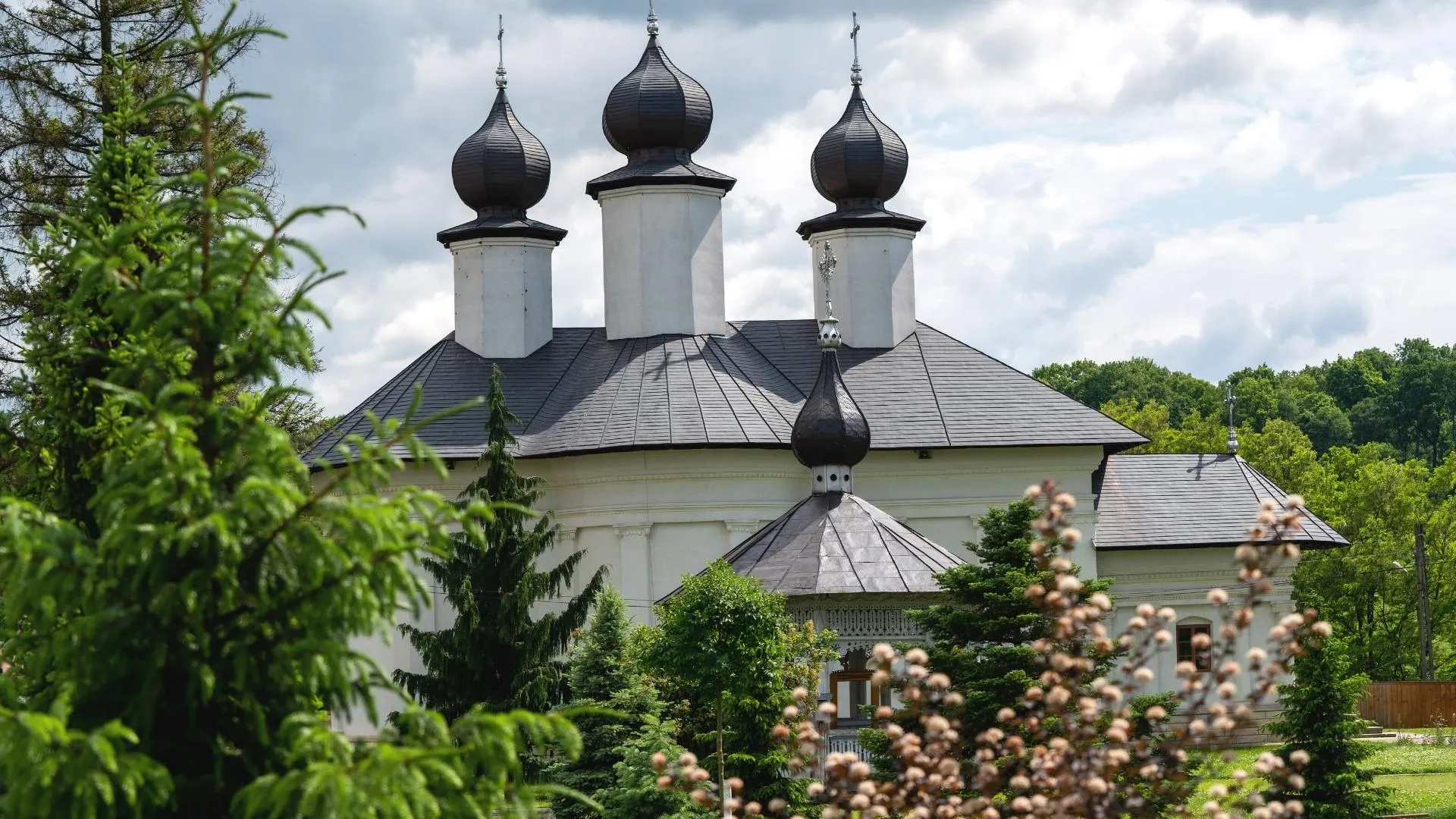 Galerie Foto - Manastirea VORONA Botosani
