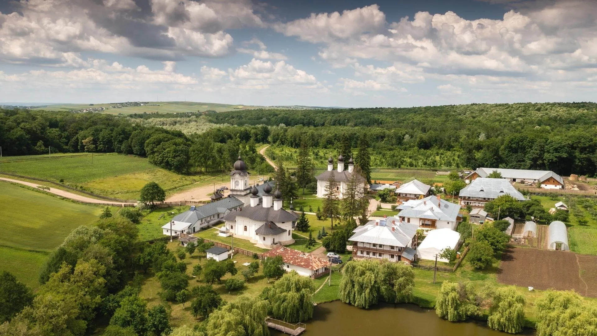 Galerie Foto - Manastirea VORONA Botosani