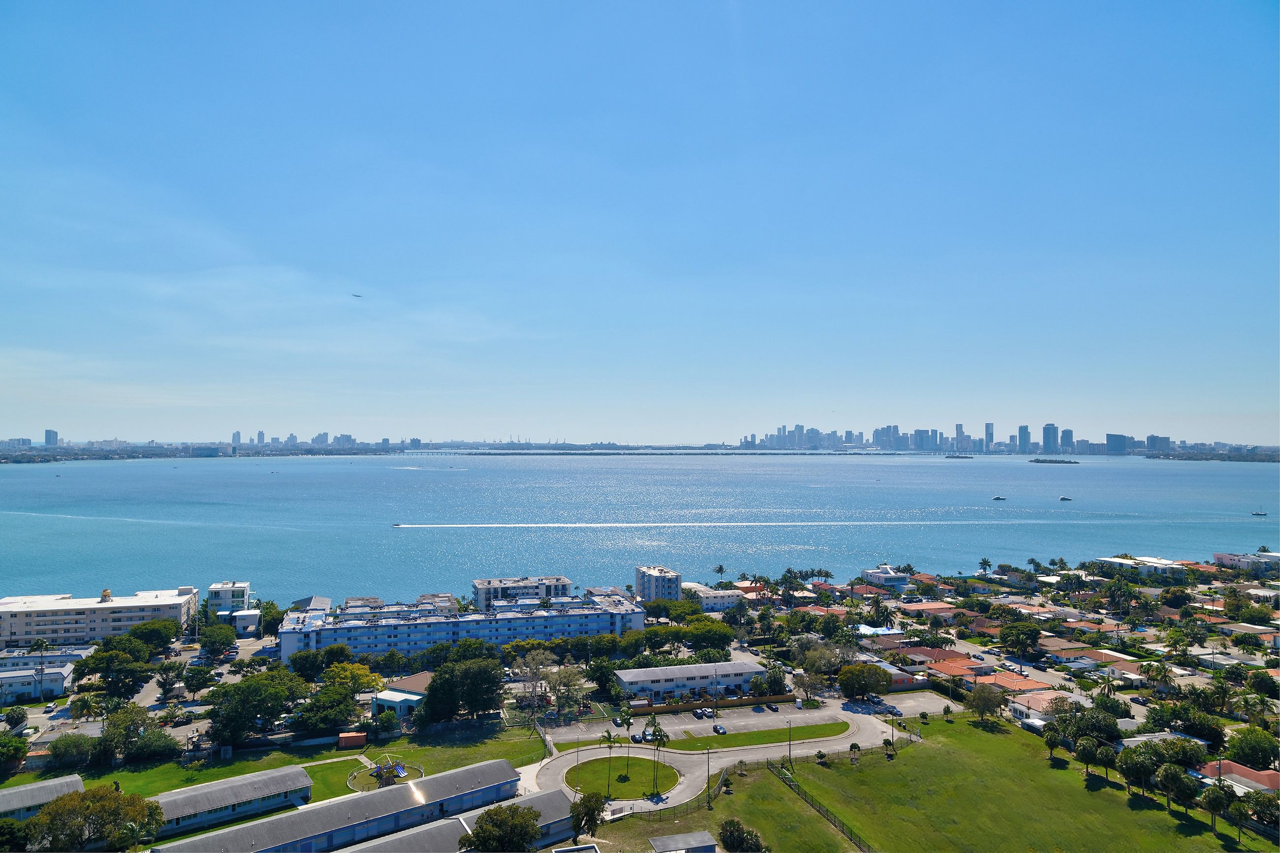 North Bay Village - Condominiums | Shoma Bay