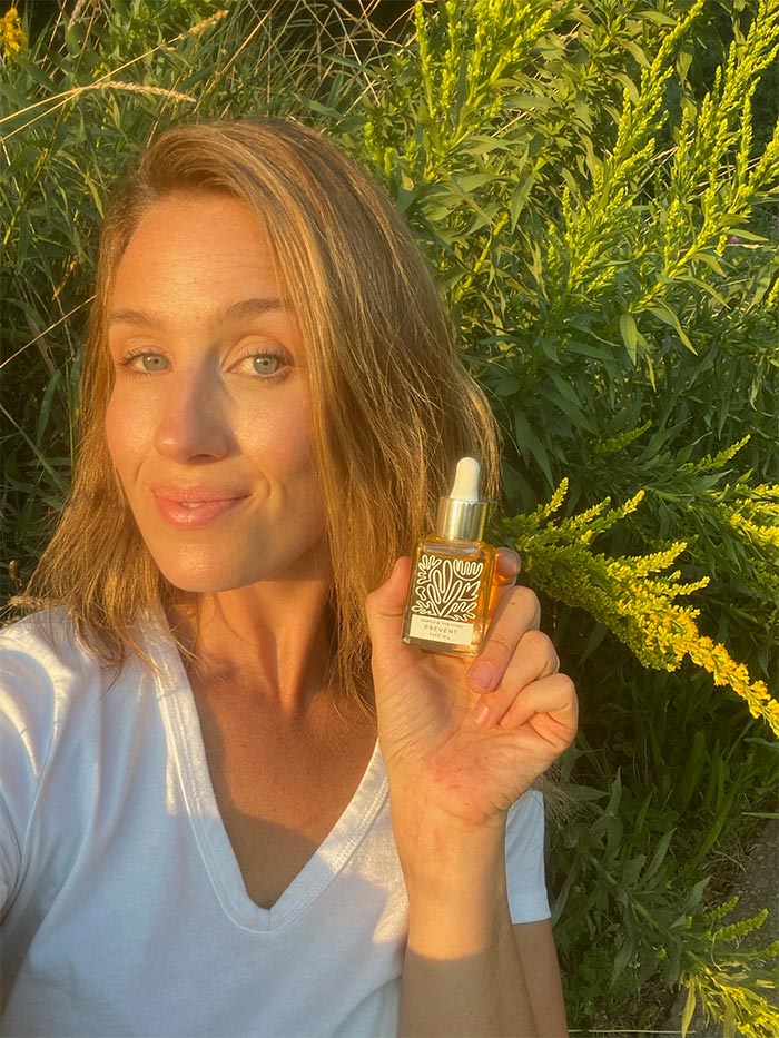 5 Reasons Why Women Say Our Anti Aging Face Oil Works Magic” On Mature Skin