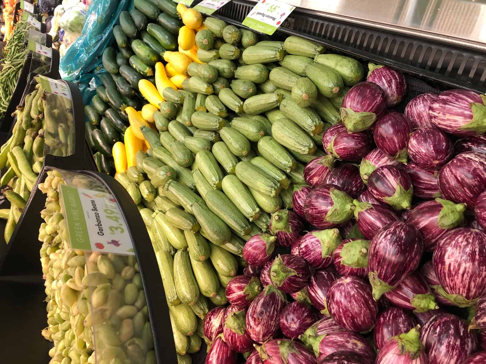 Green Vine Market
