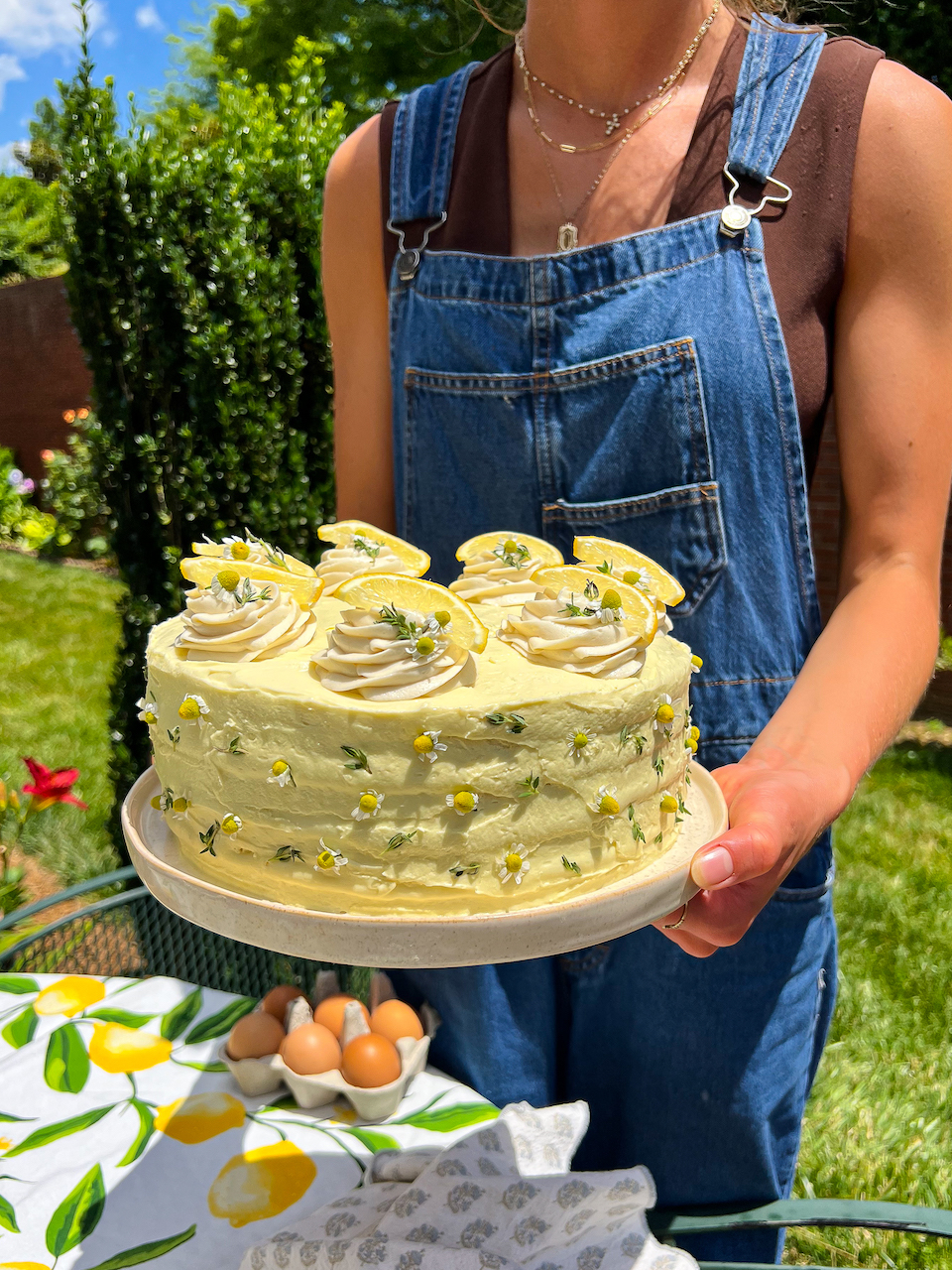 (One Bowl) Lemon Chantilly Cake - BRIGHT MOMENT CO.