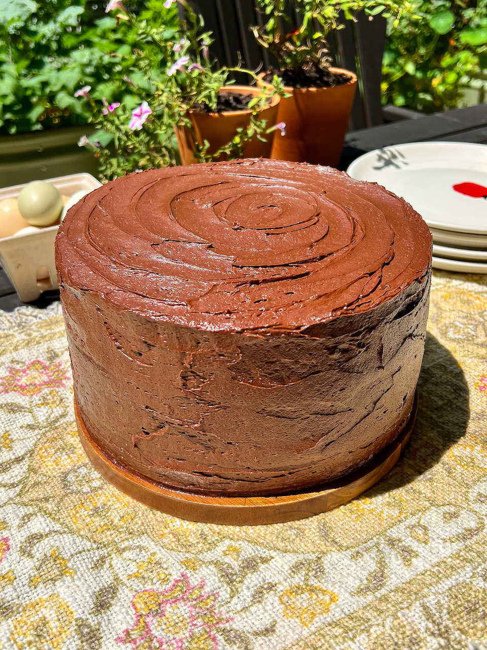 Pistachio Chocolate Cake (Dubai Chocolate Bar Cake) - BRIGHT MOMENT CO.