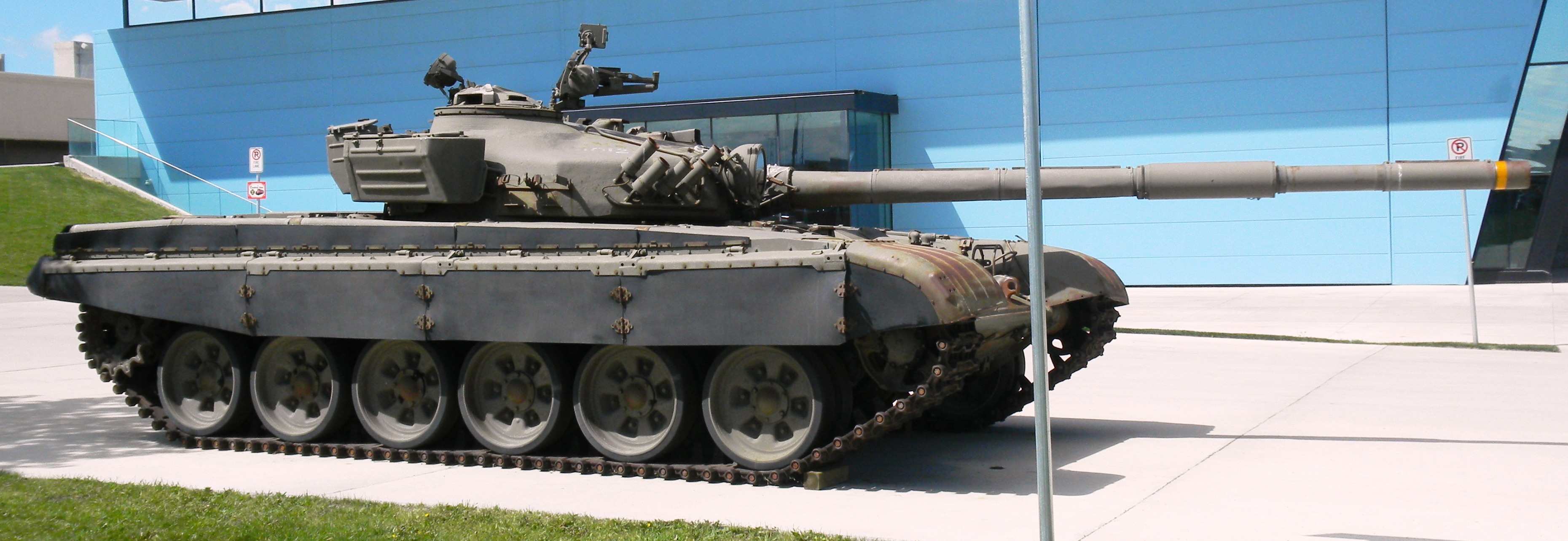 Armour in Canada (2) Alberta