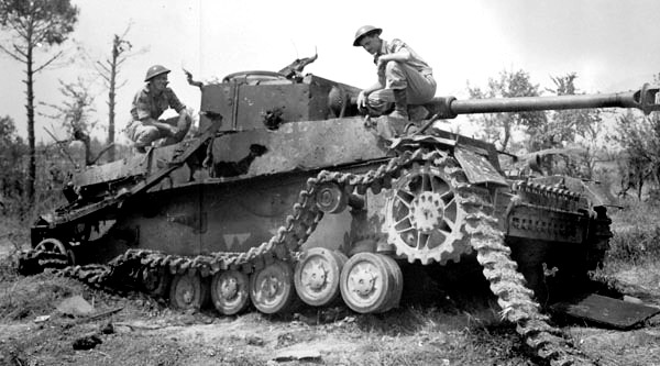 Armour in Canada (5), Ontario: CFB Borden Military Museum