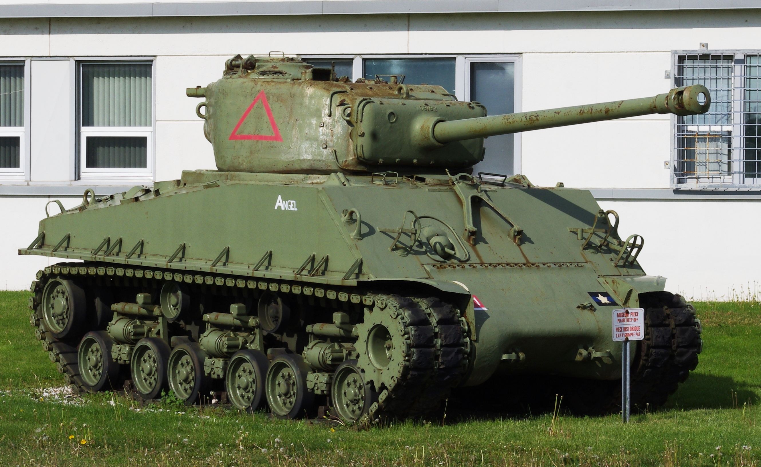 Armour in Canada (5) Ontario: London, and the Royal Canadian Regiment ...