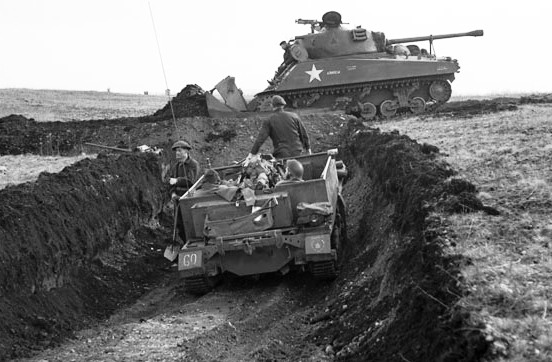 Royal Canadian Armoured Corps (RCAC) The Regiments