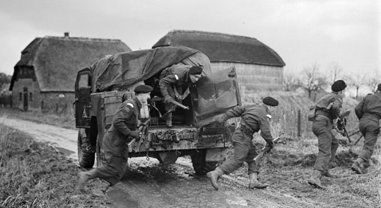 Royal Canadian Armoured Corps (RCAC) 1939-1945