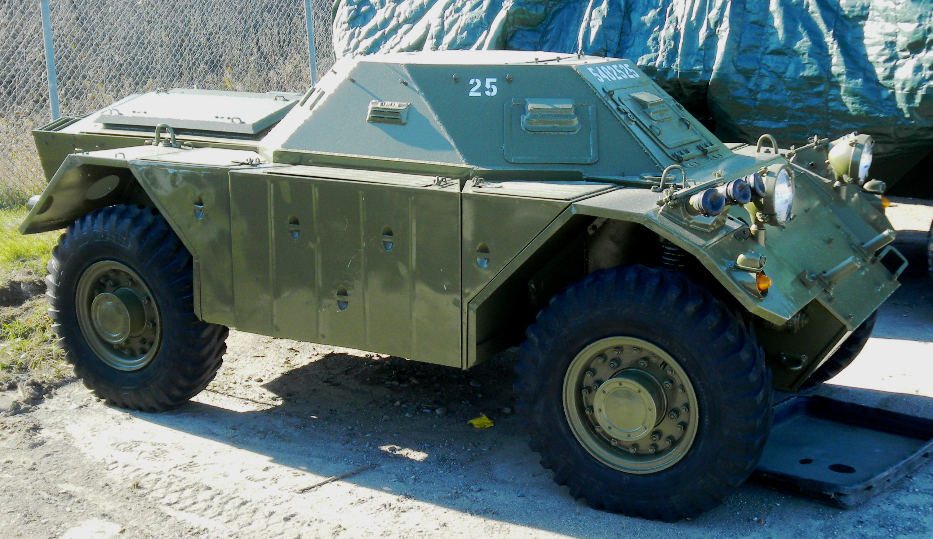 Armour in Canada (7) New Brunswick, 5 Canadian Division Support Base (5 ...