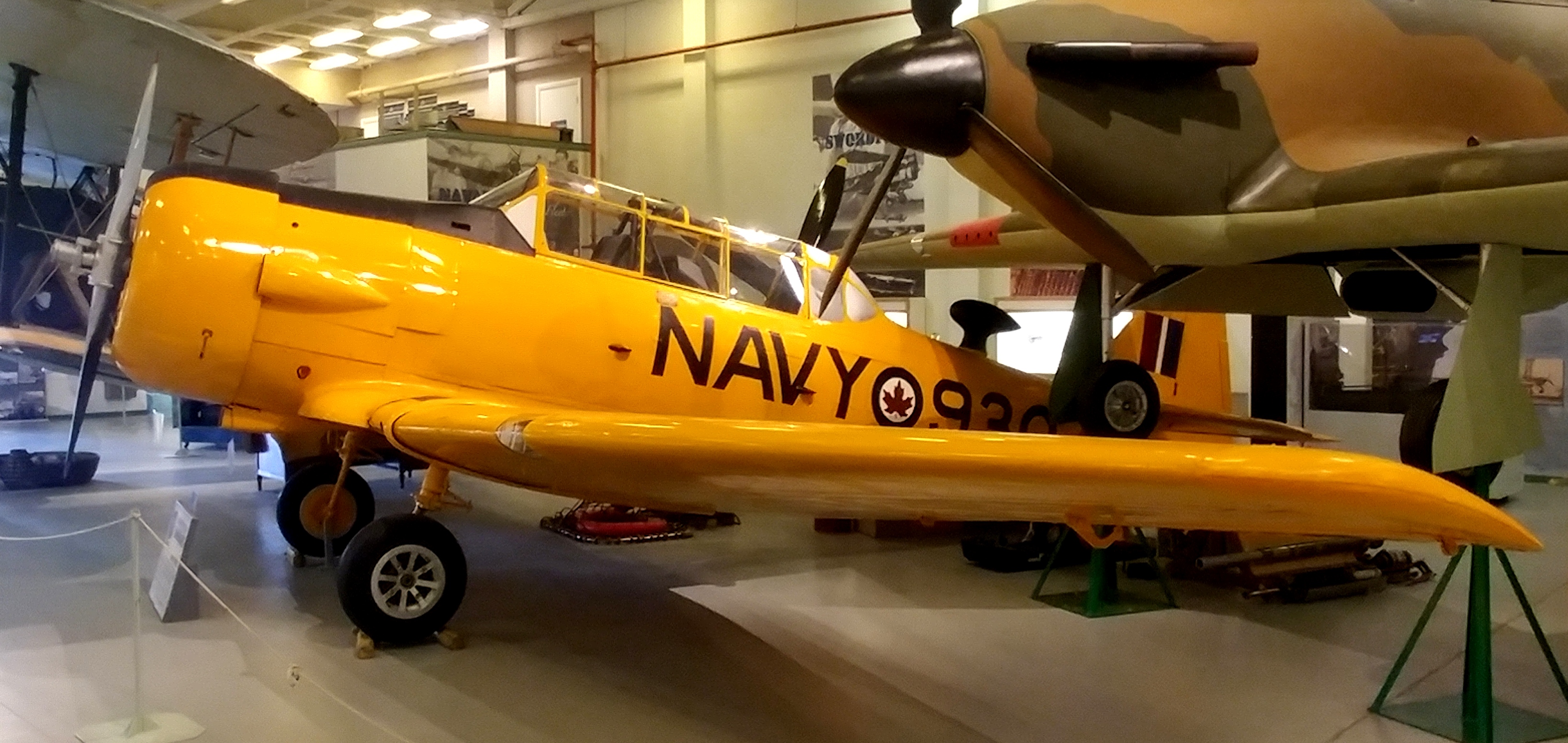 Canadian Warplanes (9) Nova Scotia, CFB Shearwater Aviation Museum