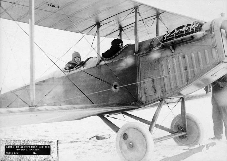 Canadian Warplanes 2: Curtiss JN-4 Canuck