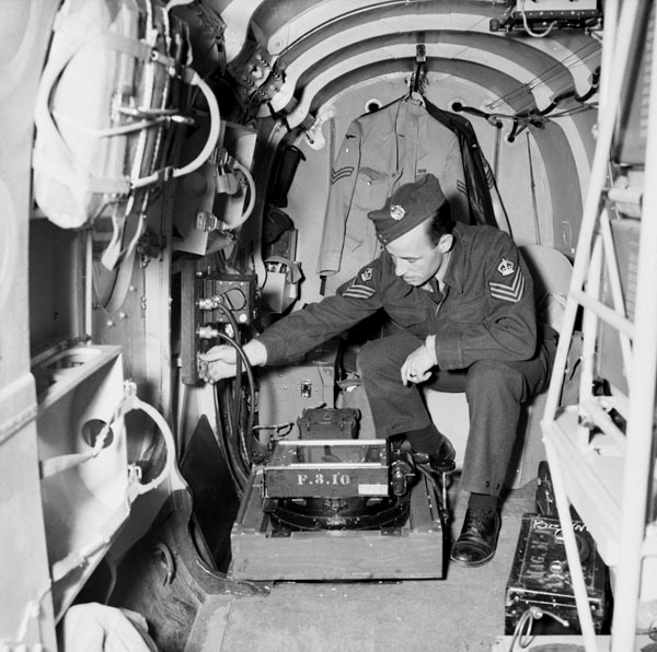 Canadian Warplanes 3: Avro Anson