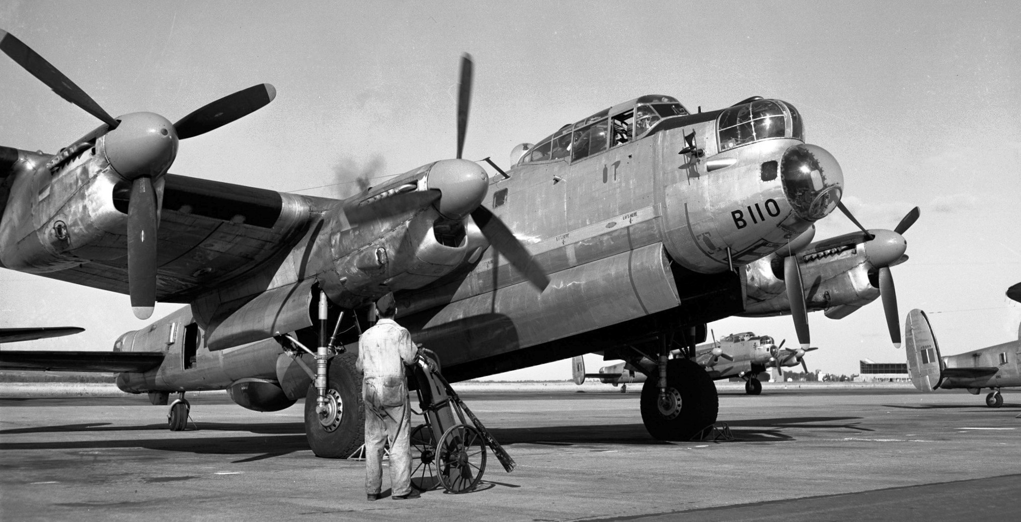 Canadian Warplanes 5: Avro Lancaster, RCAF, post-war