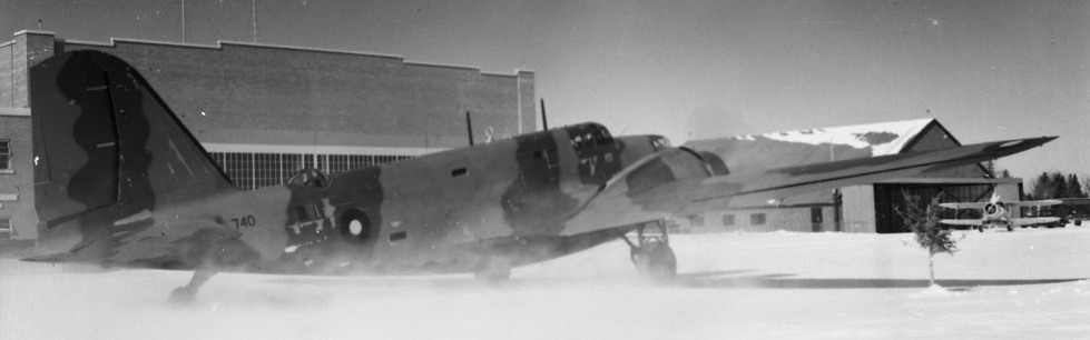 Canadian Warplanes 3: Douglas Digby