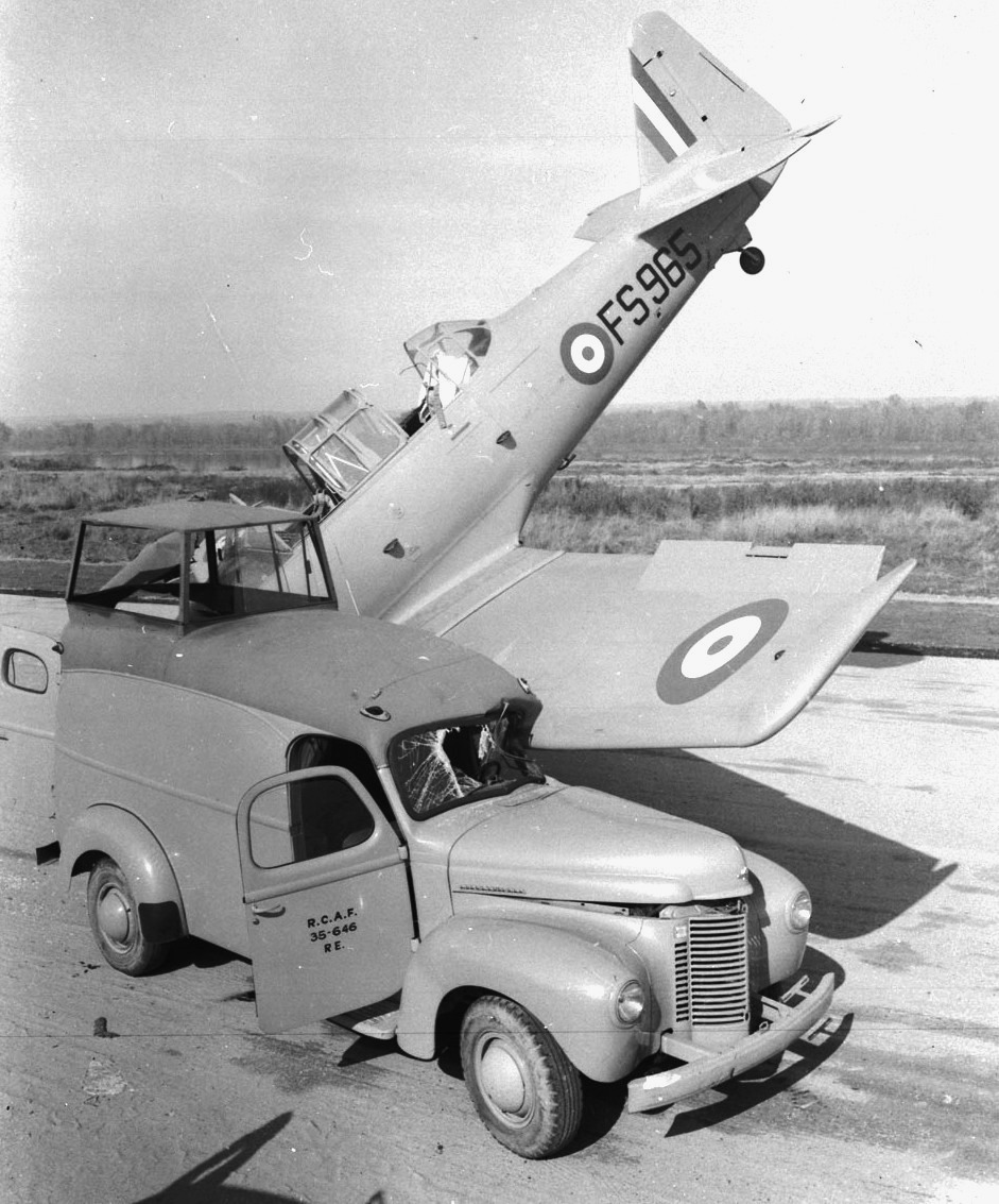 NAA Harvard Mk.IIB: “Did I do that? (XXII)”. | Aviation Rapture