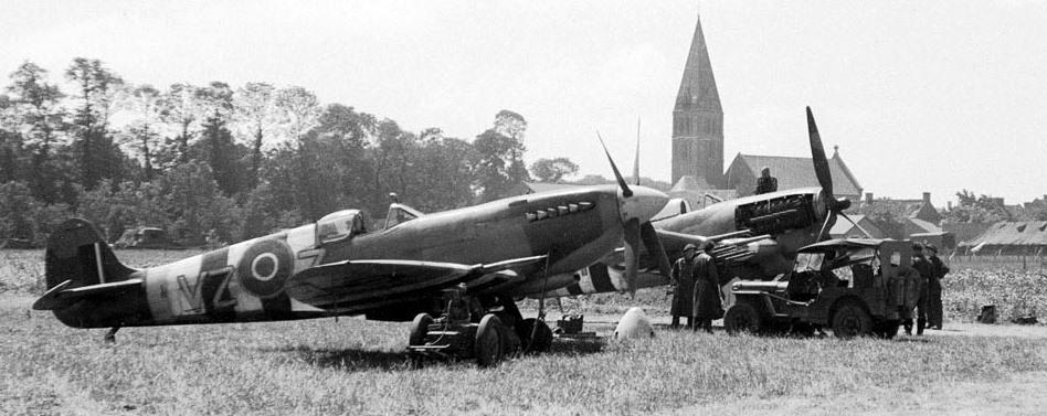 Canadian Warplanes 3: Supermarine Spitfire