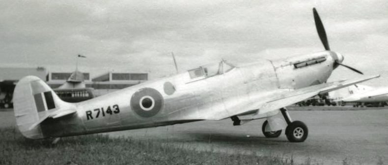 Canadian Warplanes 3: Supermarine Spitfire