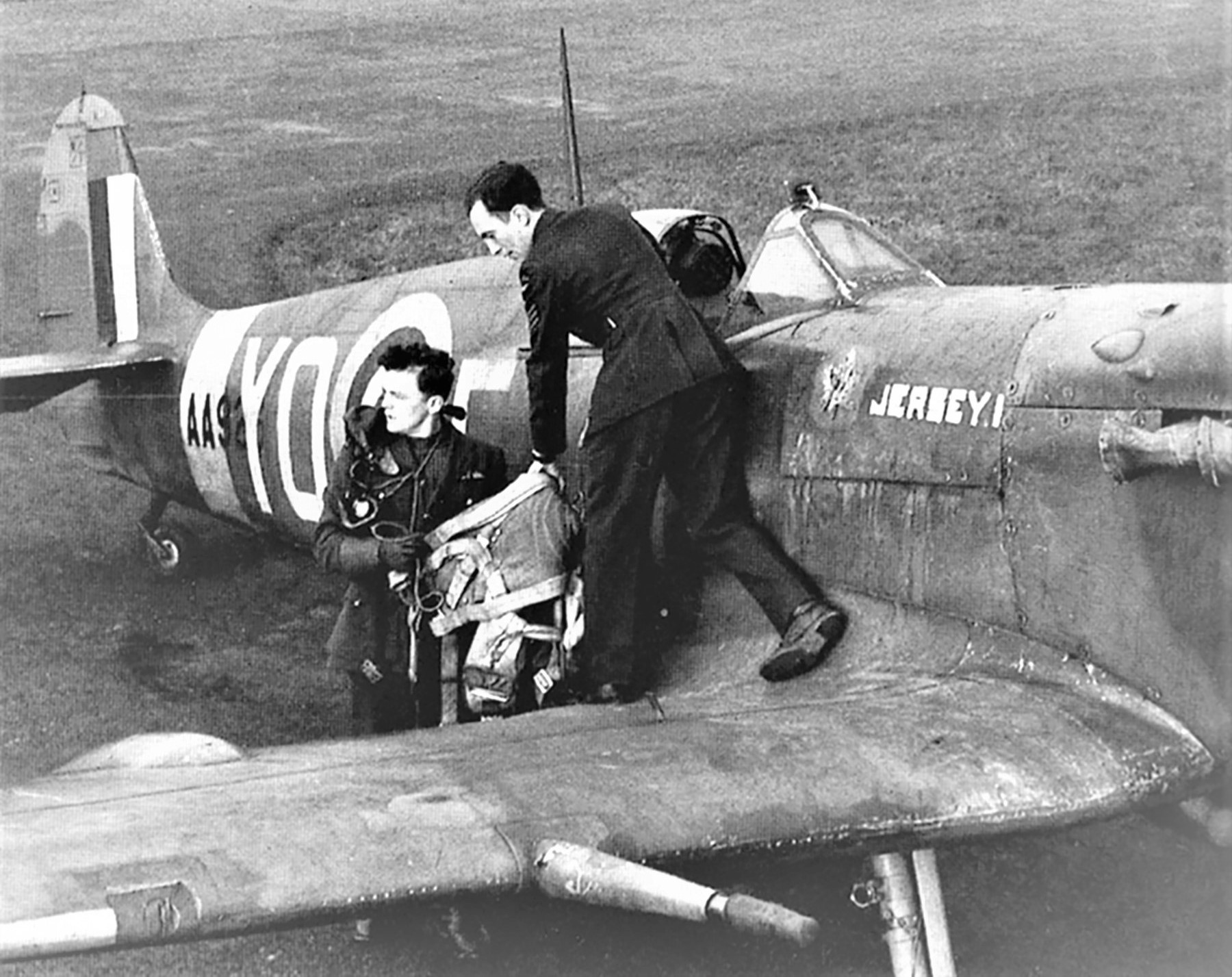 Canadian Warplanes 3: Supermarine Spitfire