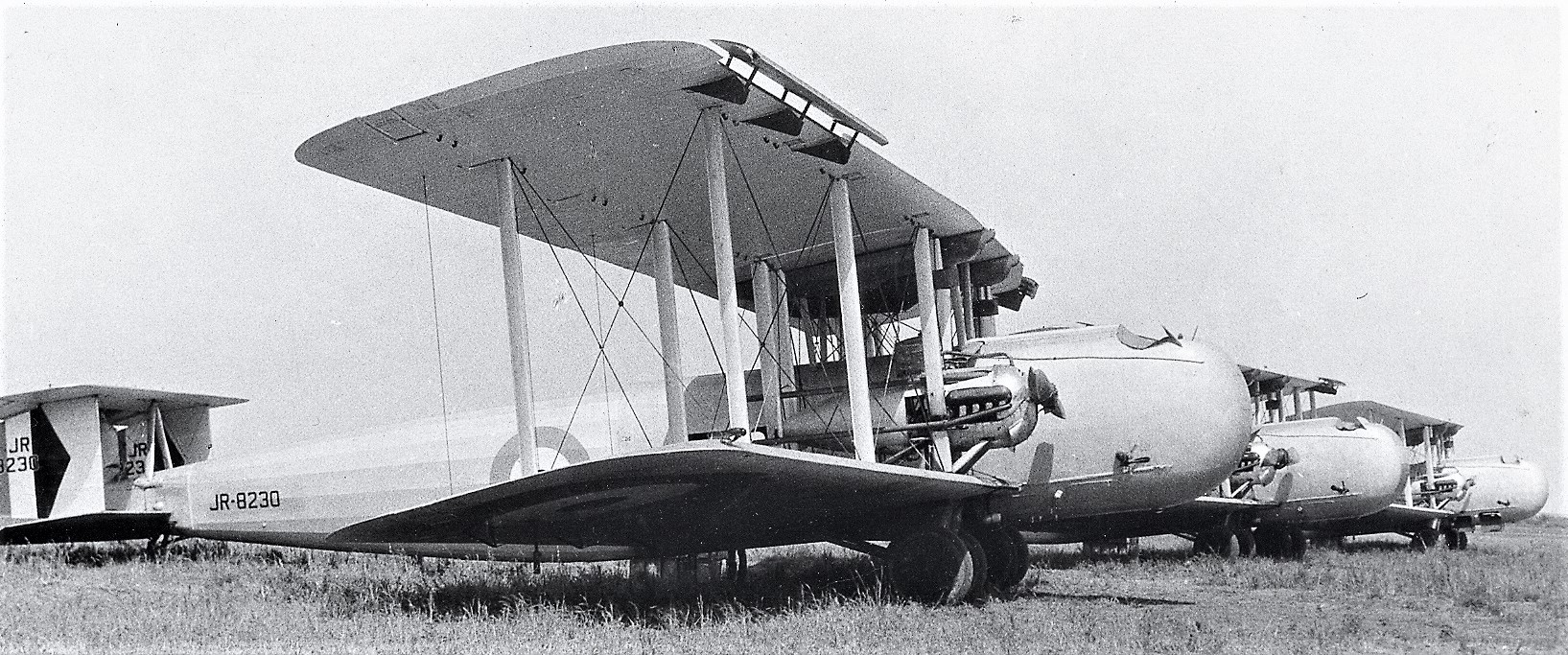 Canadian Warplanes 2: Vickers Victoria