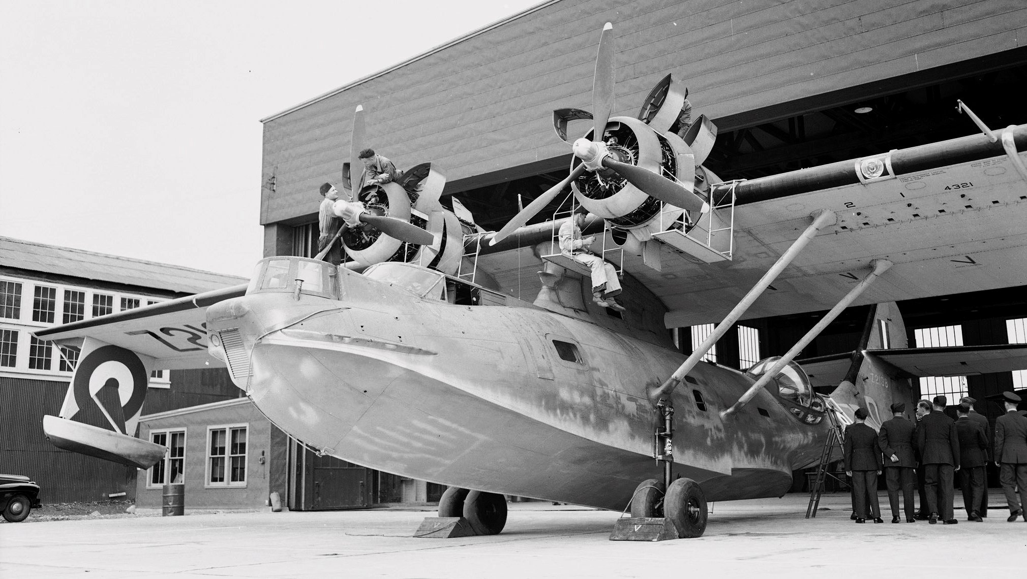 Canadian Warplanes 3: Consolidated Catalina, Boeing Canada Canso A and ...