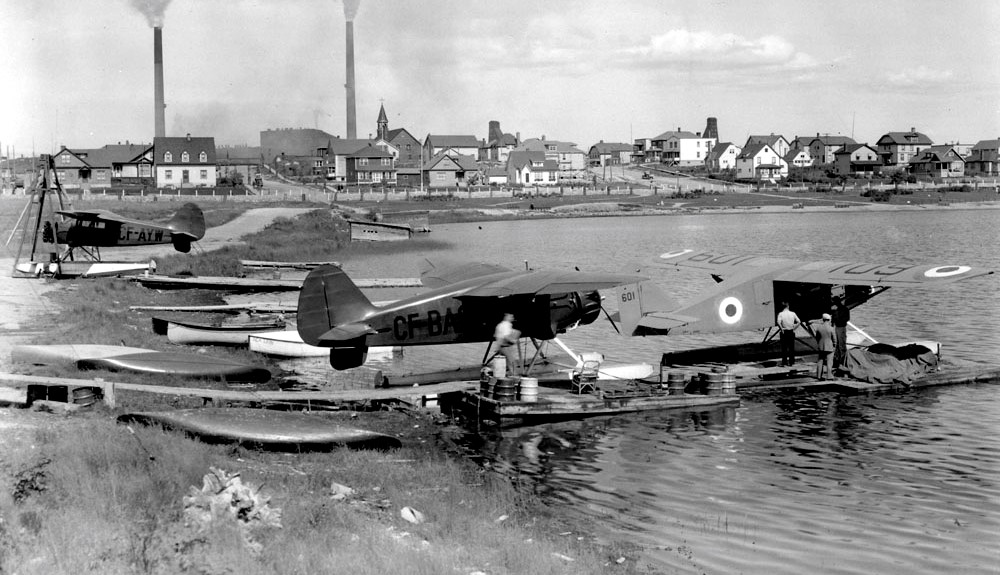 Canadian Warplanes 2: Canadian Vickers (Bellanca CH-300) Pacemaker 30 ...
