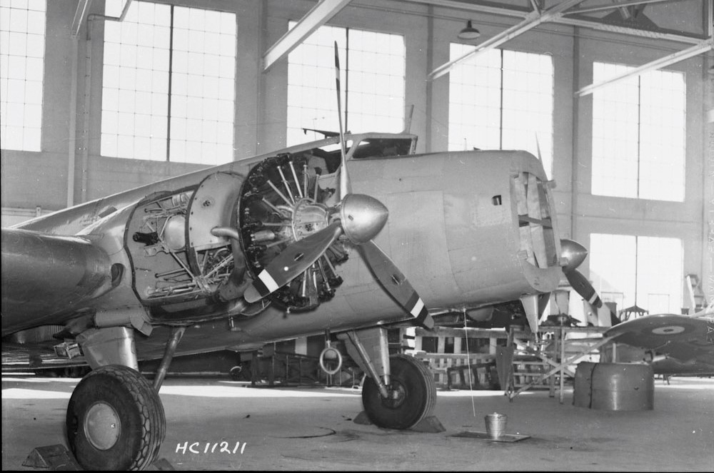 Canadian Warplanes 4: Boeing 247D