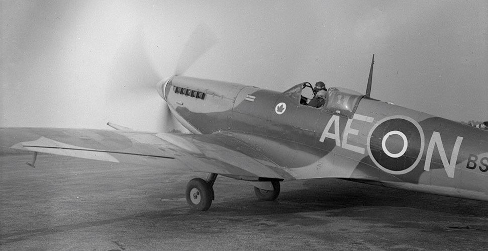 Canadian Warplanes 3: Supermarine Spitfire