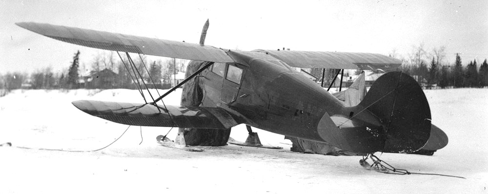 Canadian Warplanes 2: Waco YKC-S, and WACO AQC-6