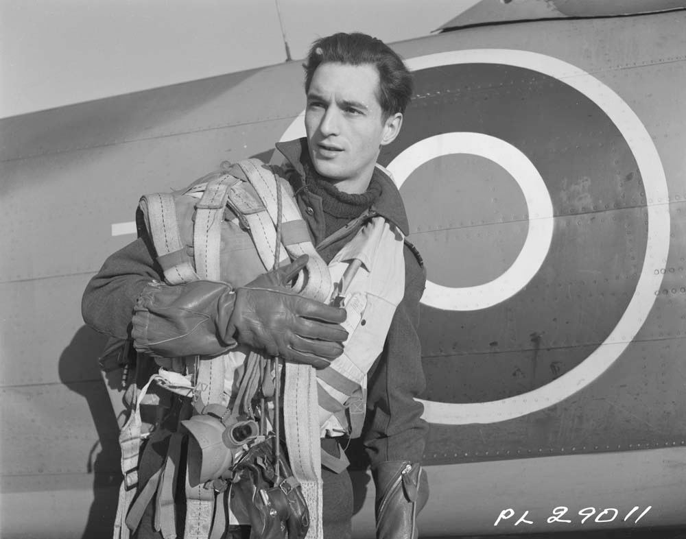 Canadian Warplanes 3: Hawker Typhoon