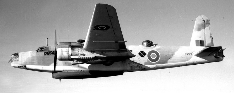 Canadian Warplanes 4: Vickers Warwick