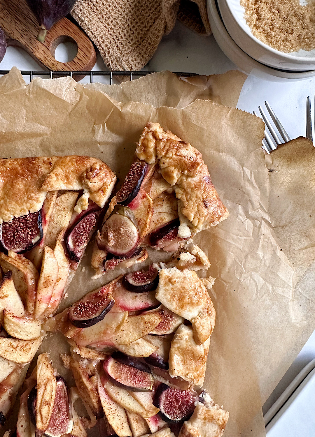 Fig Apple and Ricotta Galette