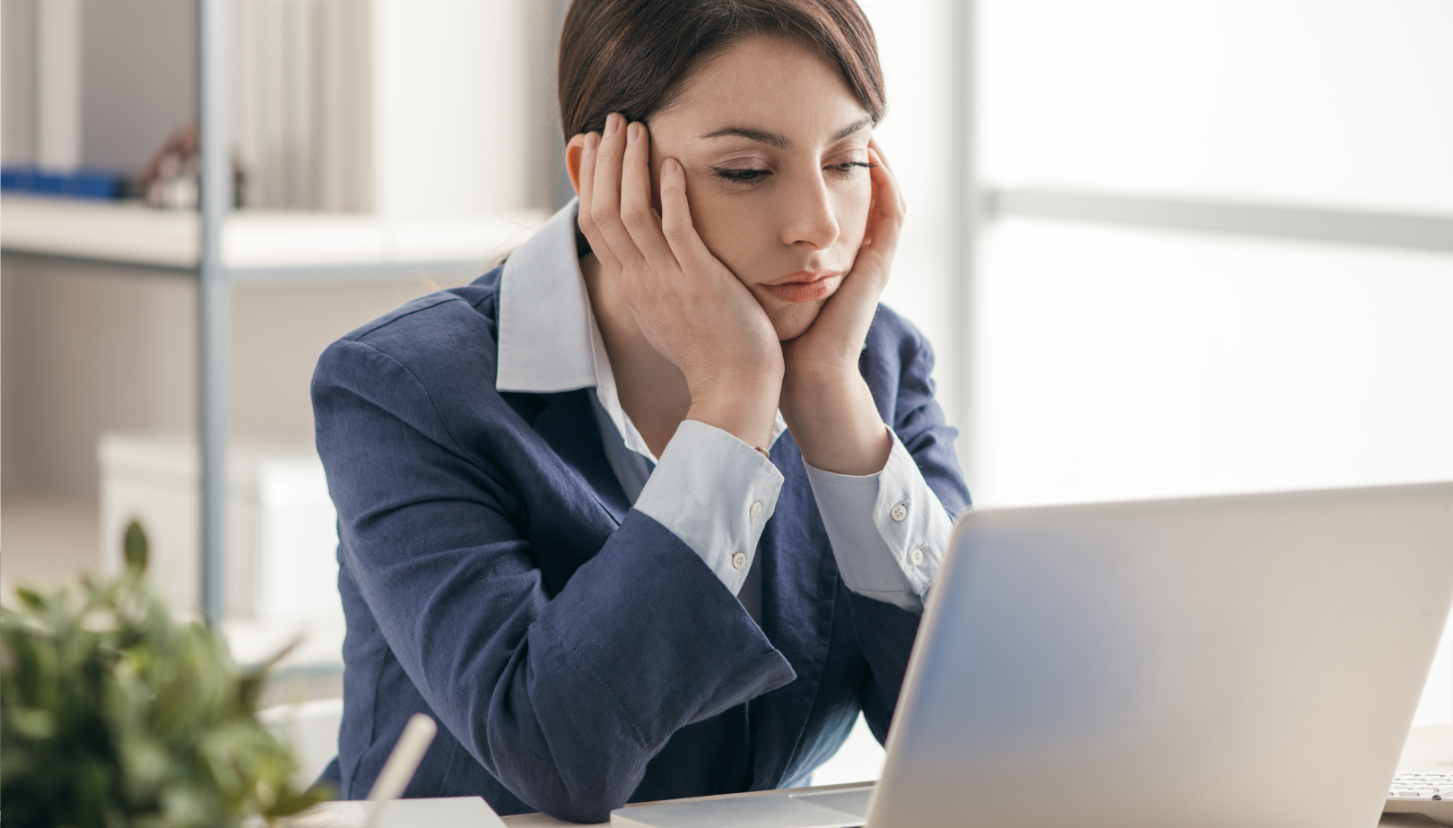 Navigating a Hiring Freeze: our Tips for Hiring Managers