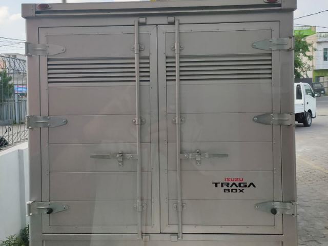 Isuzu Traga | Pick up Medium