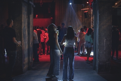 KM25 | Kilomètre25 : lieu de vie des cultures périphériques