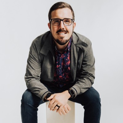 Minimise Prospecting Pain Using Tech And Process, With Kevin Hopp | SalesIQ