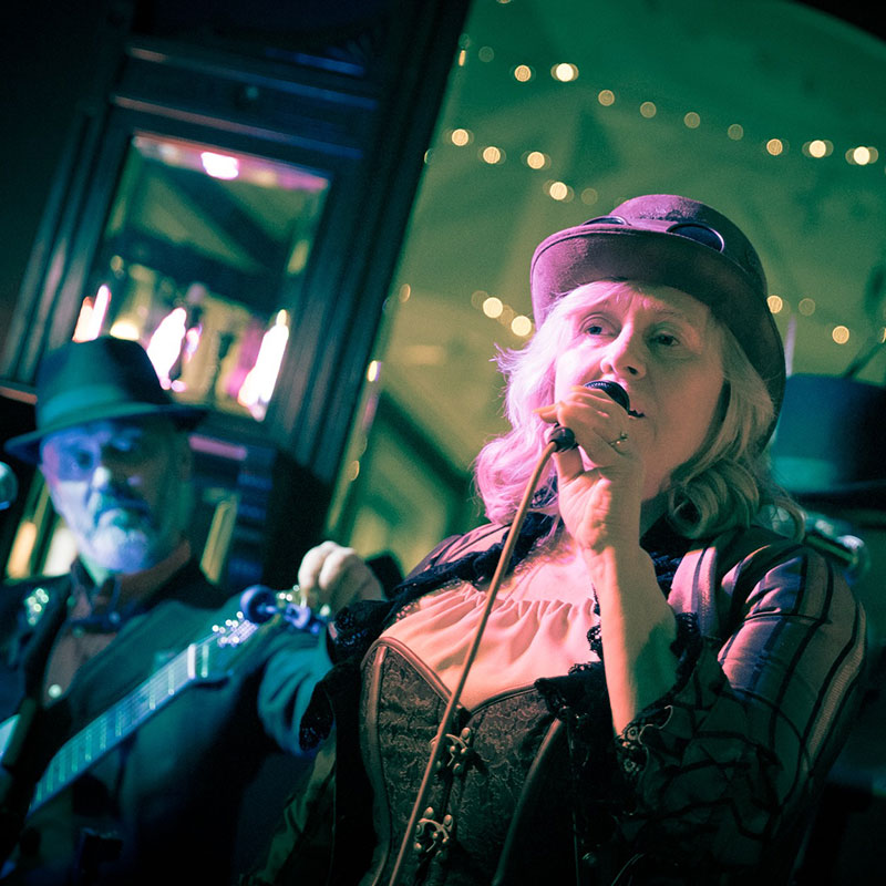 Julie July Band Tour 2021/2022 | British Folk-Rock Live