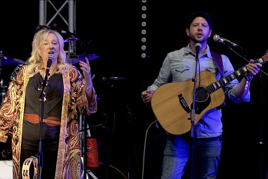 Julie July Band | British Folk Rock Band