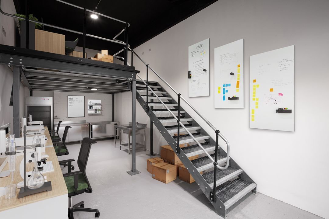 A warehouse, office and workshop all in one | Wow Workspaces