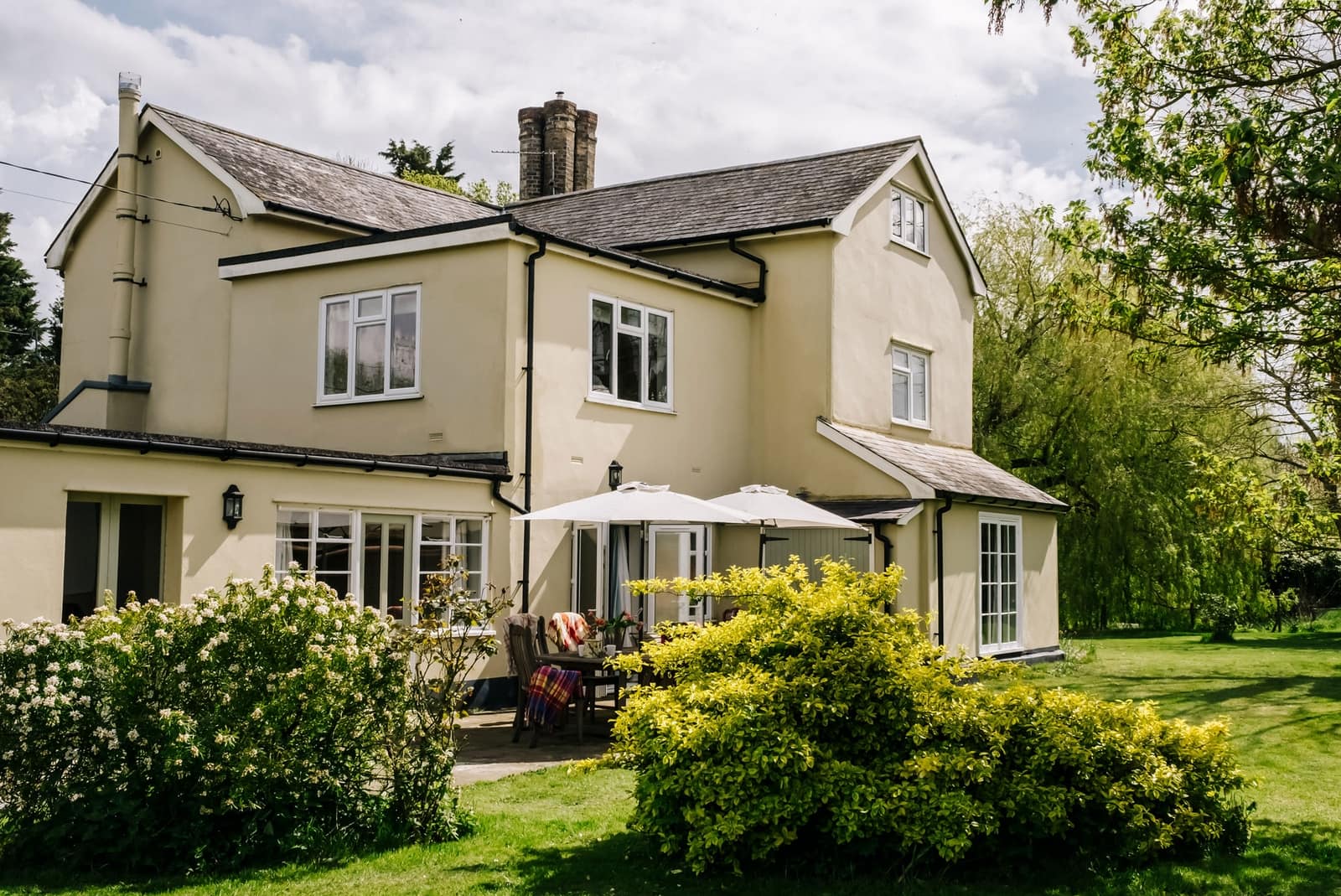 Church Farmhouse - Wild & West – Luxury Holiday Lets in Rural Suffolk