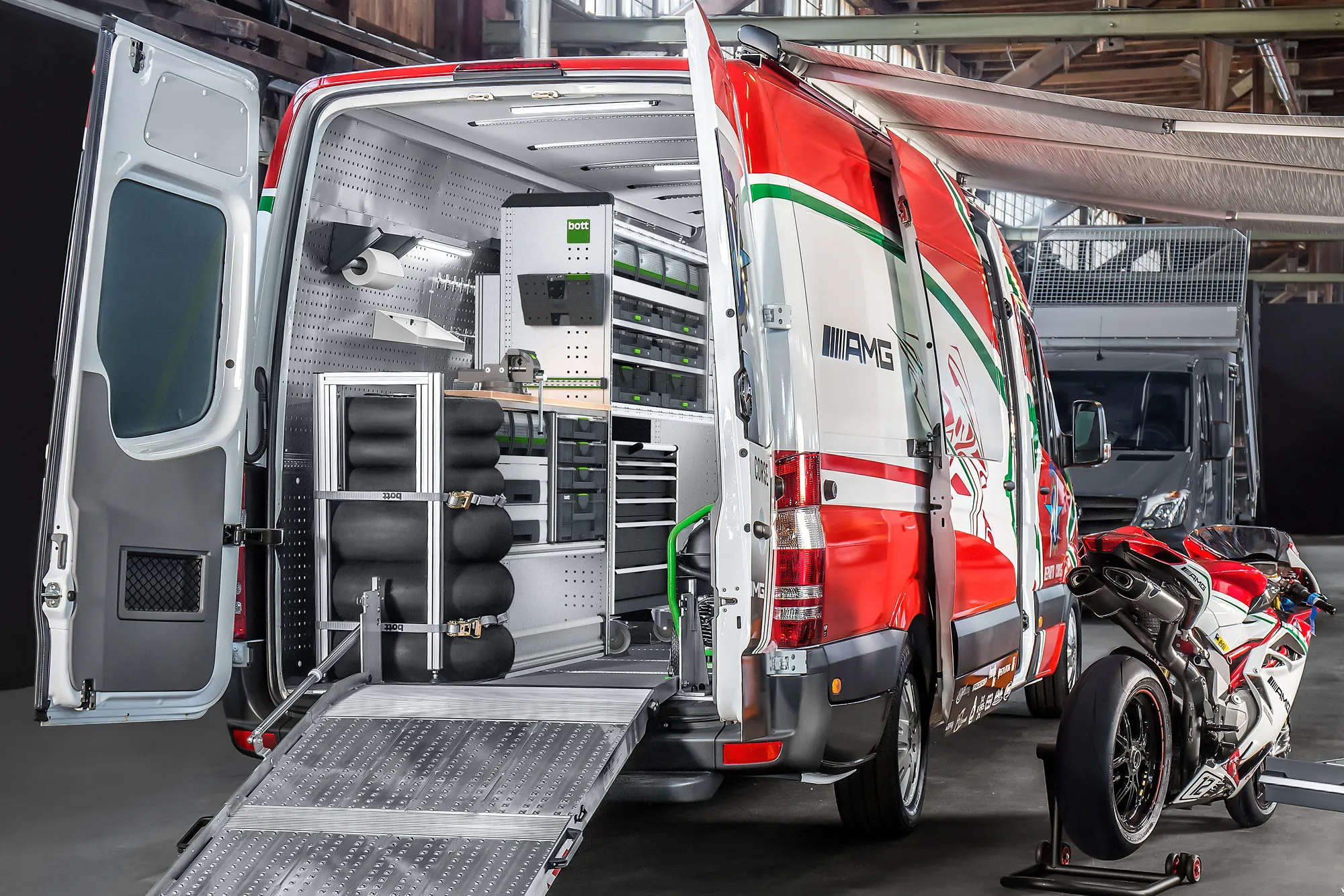 Racking Vehicles | Clarks Vehicle Conversions