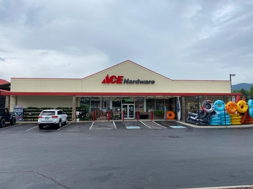 Elder's Ace Hardware