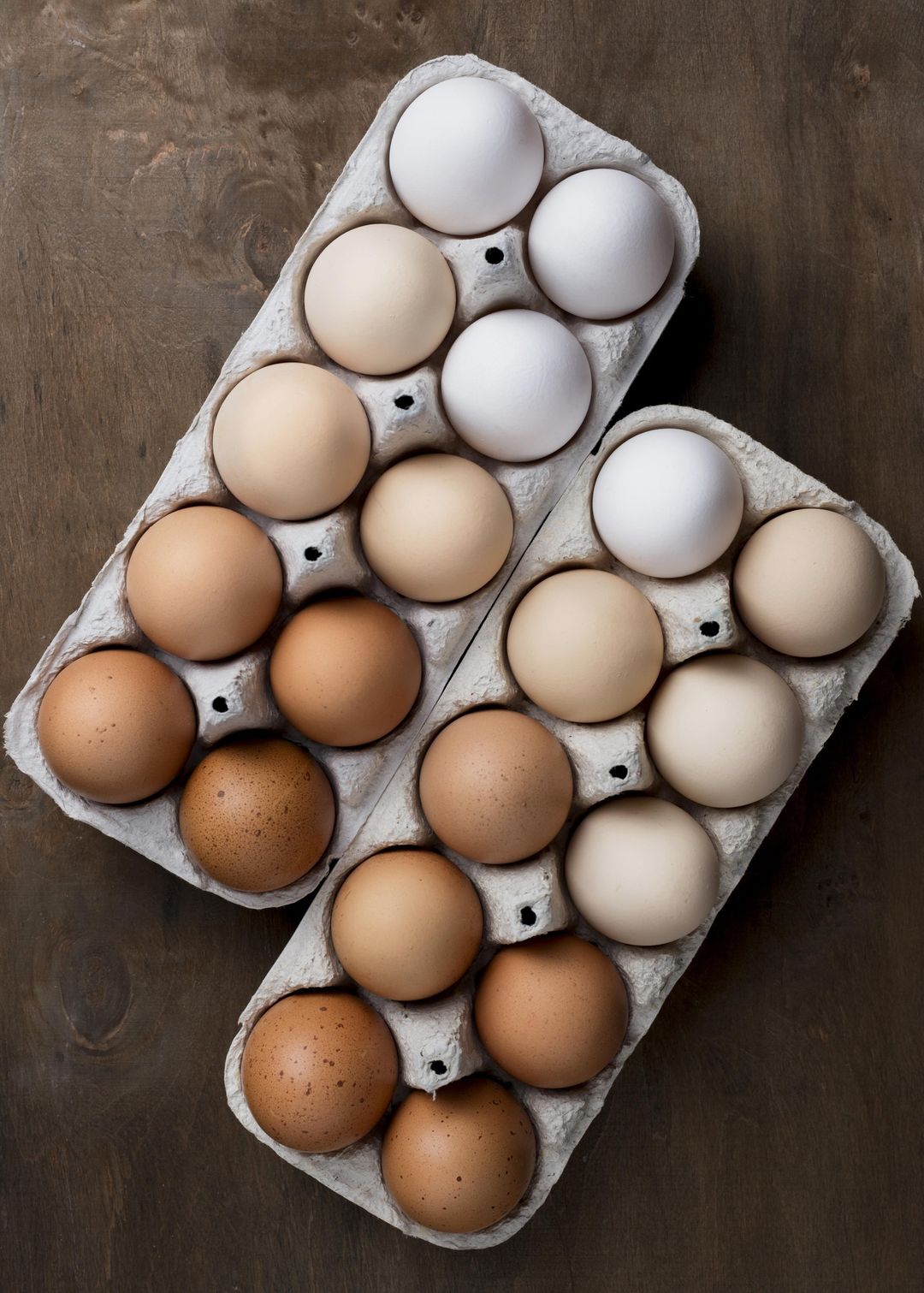 Choosing the Right Kind of Eggs : Conventional vs Cage-free vs Free ...