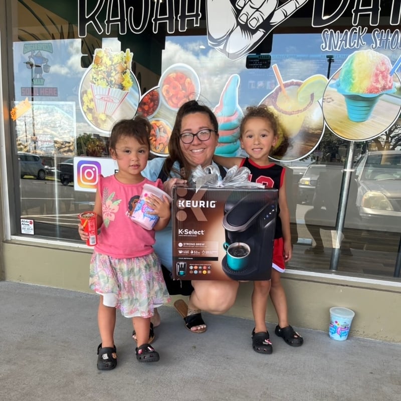 Noms Sweepstakes in Progess! | Hawaii Candy Factory