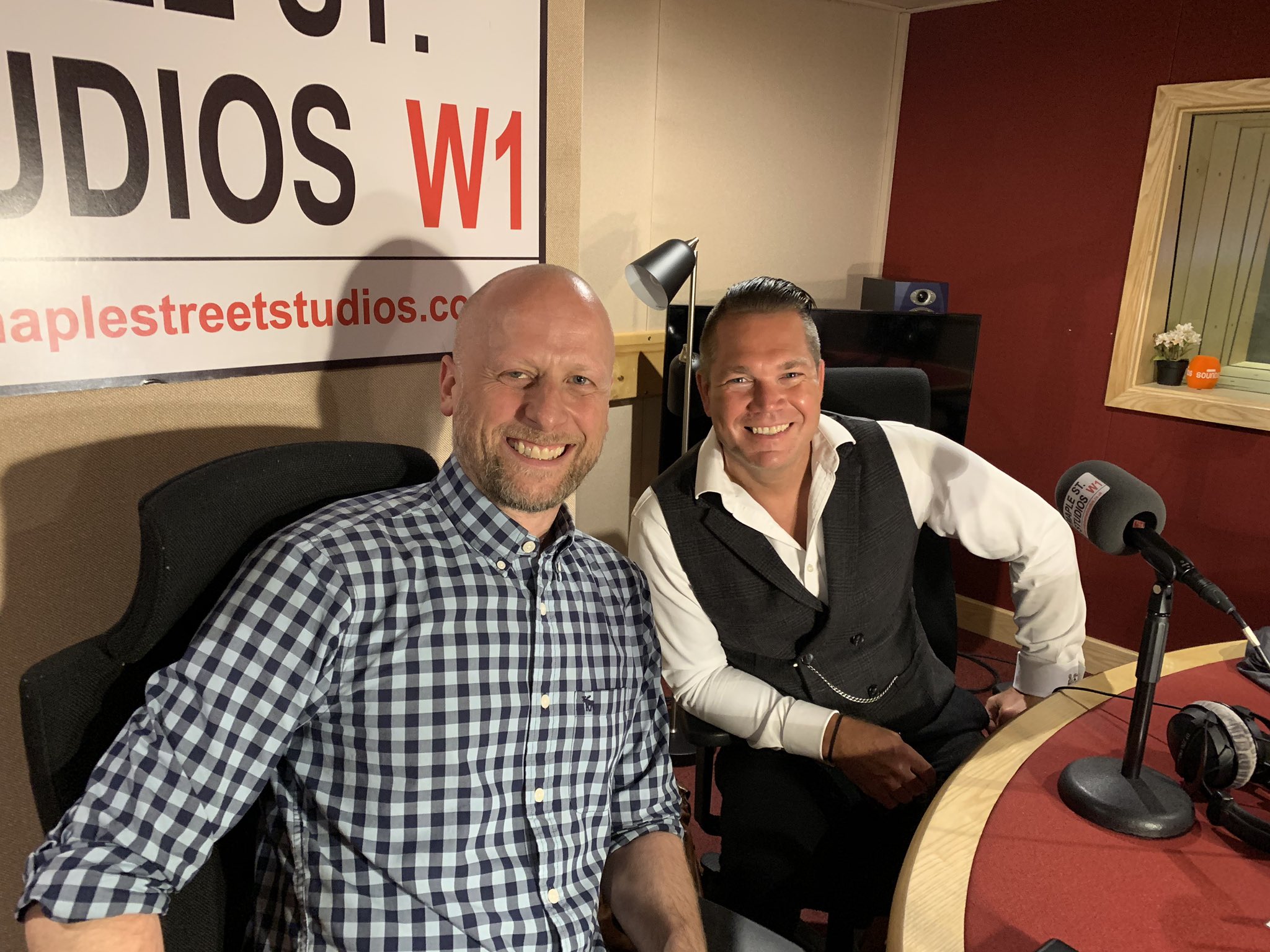 3 Workplace Learning Myths Debunked, with Nick Shackleton-Jones | Looop