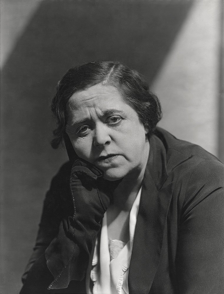 Portraits - works by photographer George Hoyningen-Huene