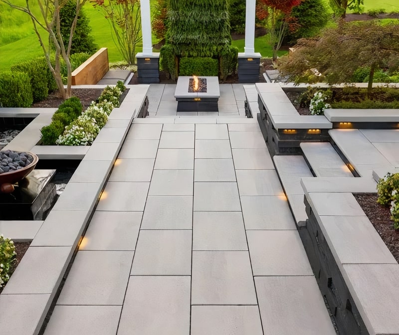 Blu 60 mm Grande Slab, Greyed Nickel | Techo Bloc | Stone Center