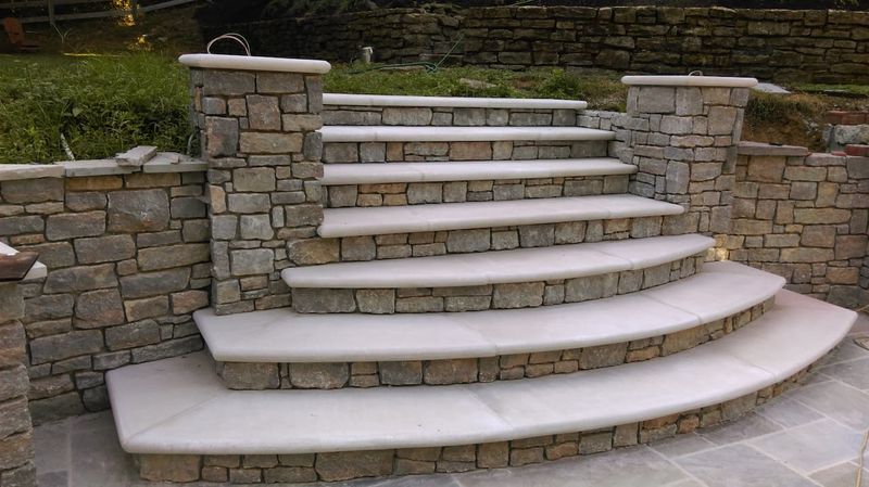 Natural Stone Steps & Treads in Ohio | Stone Center